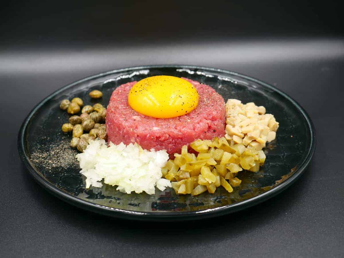 The Best Polish Steak Tartare Recipe (Easy & Authentic)