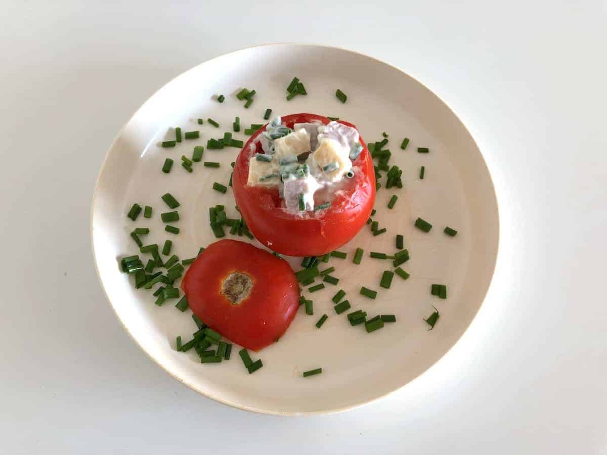 Easy Polish Stuffed Tomatoes (10-Minute Recipe)