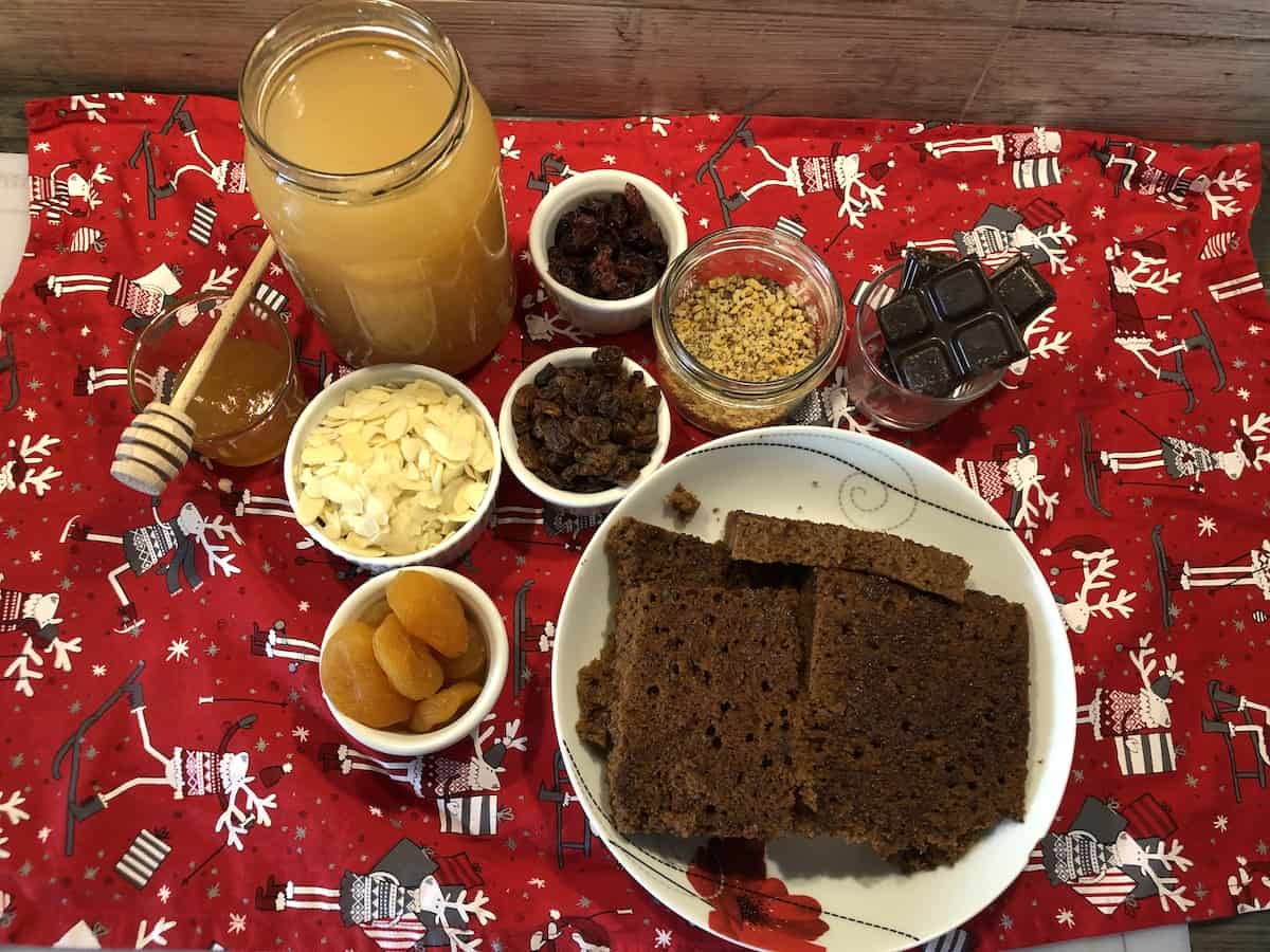 Moczka - Polish Christmas Gingerbread Soup Recipe - Polish Foodies