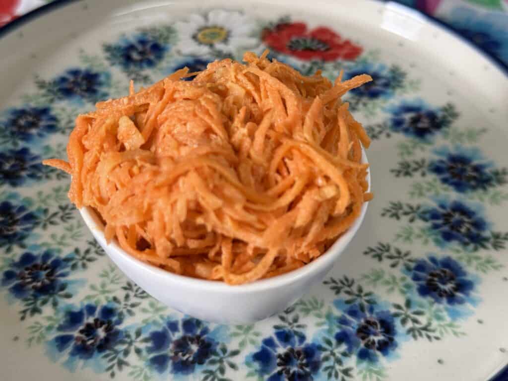 Polish Carrot Salad Recipe (Surówka Z Marchewki Z Chrzanem) - Polish ...