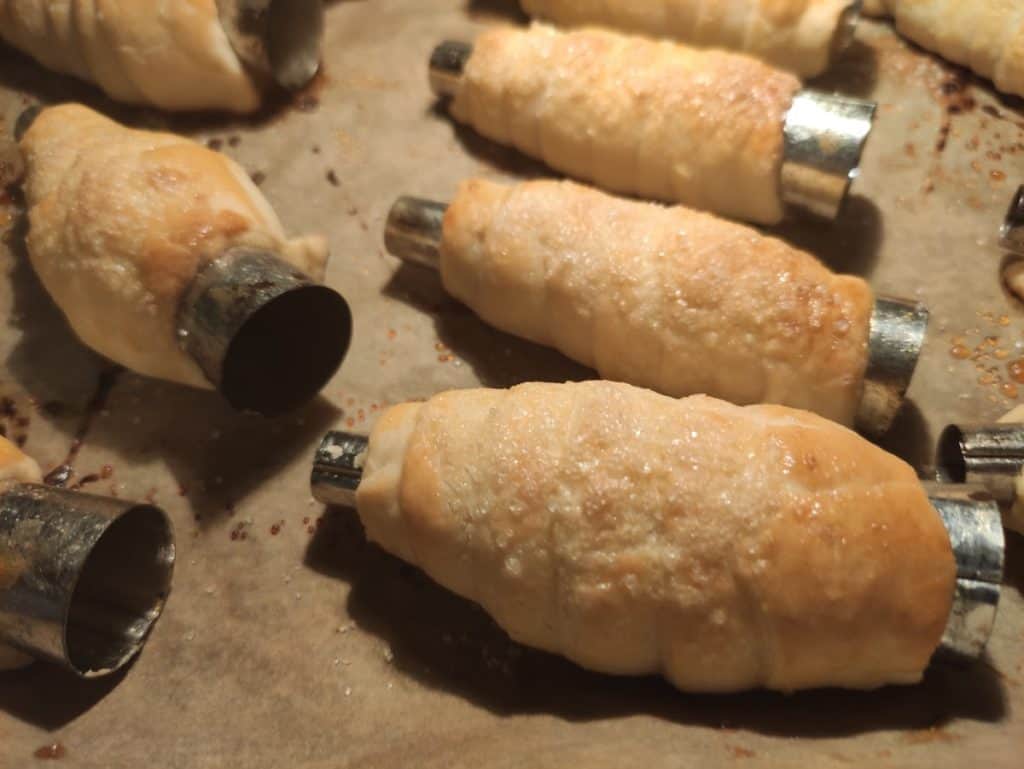 Polish Cream Horns Rurki Z Kremem Recipe - Polish Foodies
