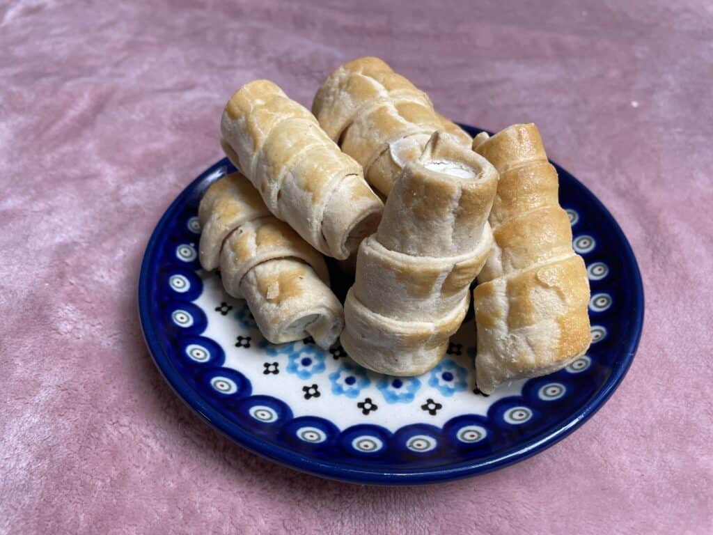 Polish Cream Horns Rurki Z Kremem Recipe - Polish Foodies
