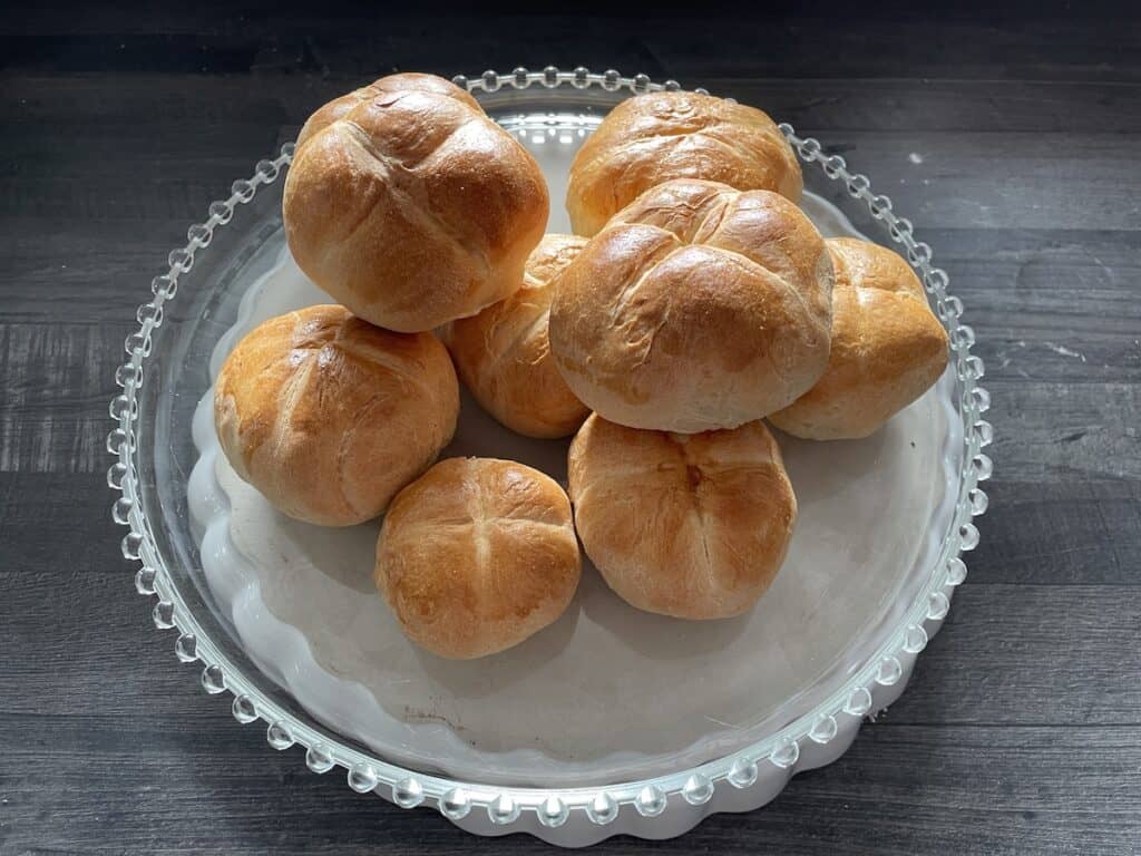 Babcia's Secret Kajzerki: Easy Polish Vienna Roll Recipe