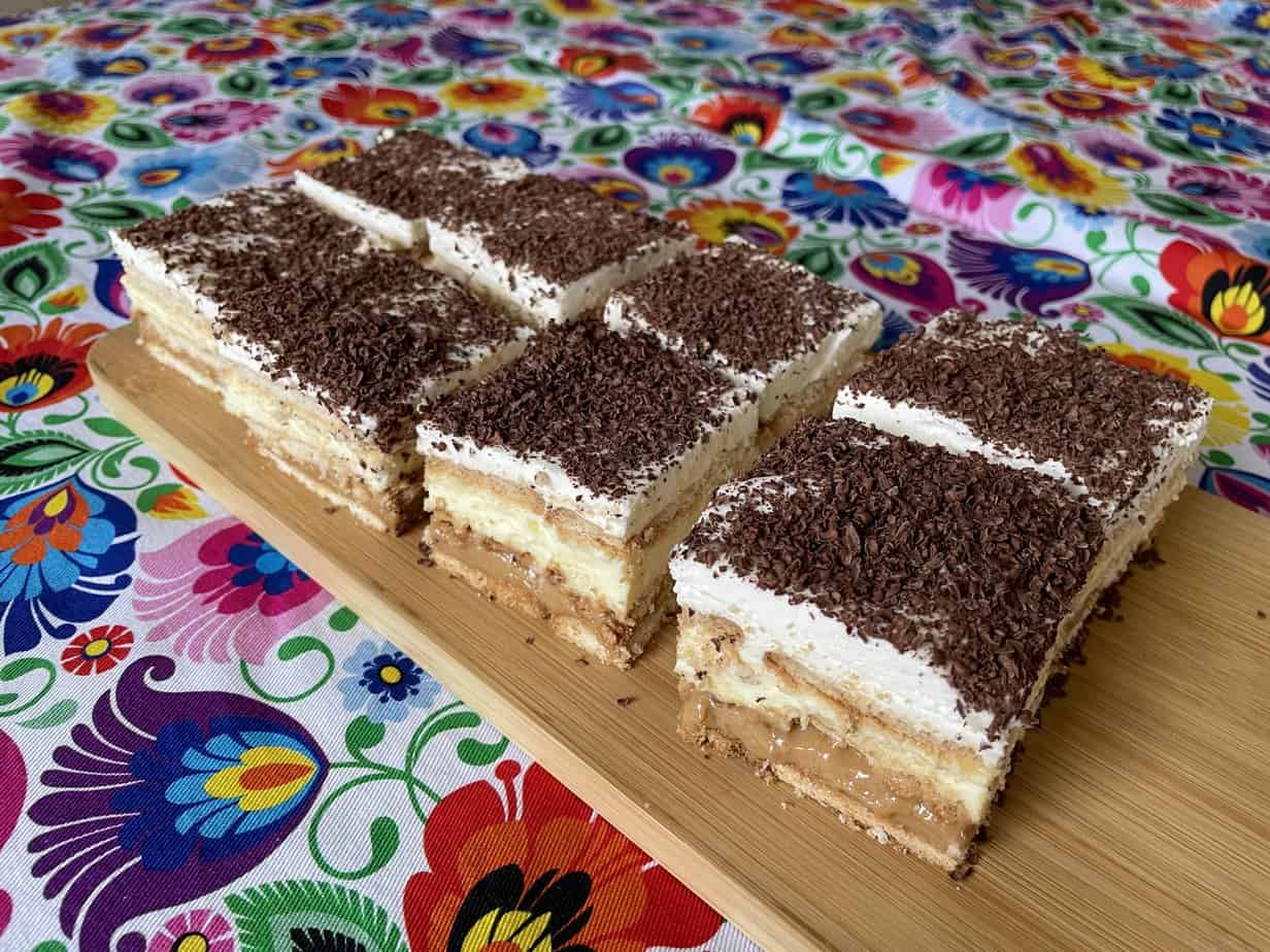3 Bit Cake Recipe - No-Bake Caramel Cream Polish Cake - Polish Foodies
